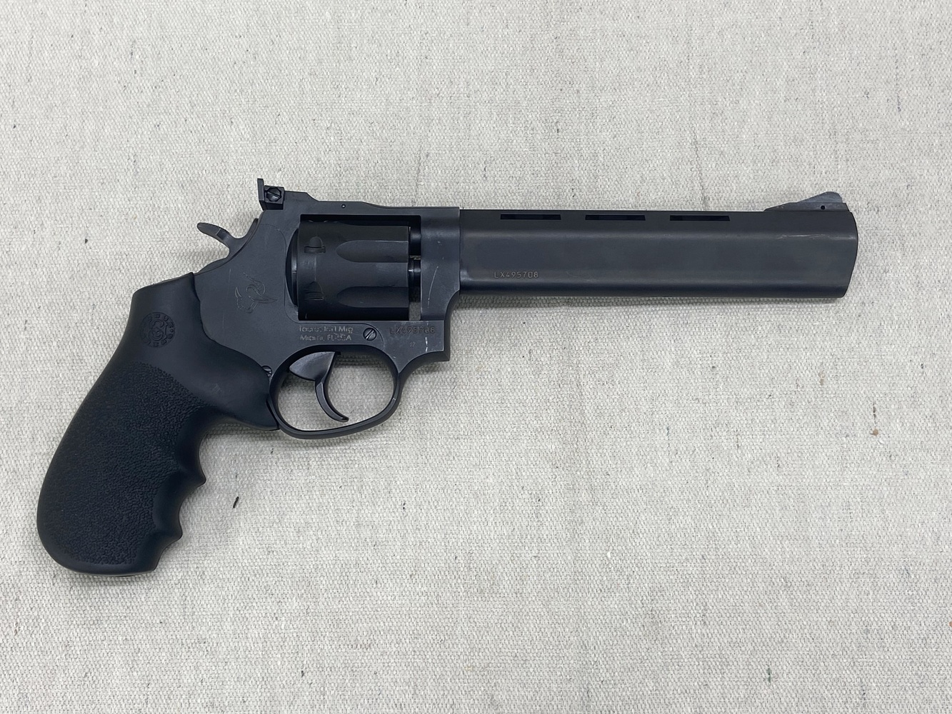 Taurus 17 tracker 17hmr revolver | City Pawn Shop